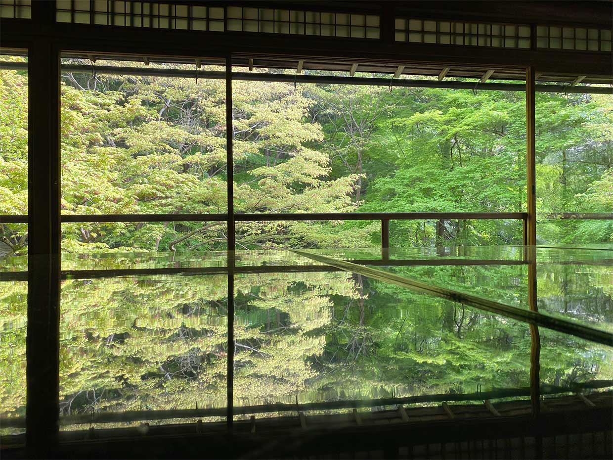 Garden of the FIVE WINDOWS - MINASE EXPLORE